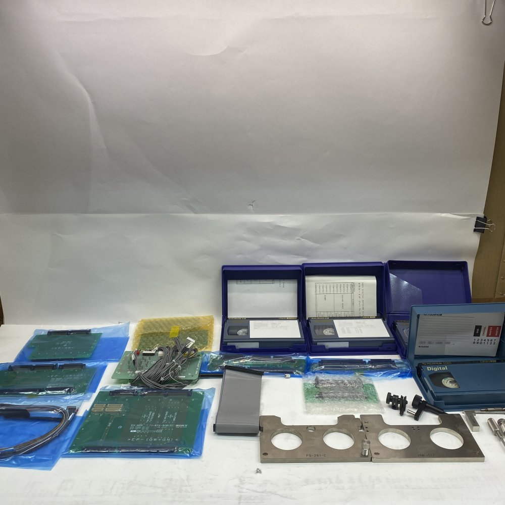 Broadcast Alignment Calibration Kit Digital Betacam Tapes PCBs Cables ...